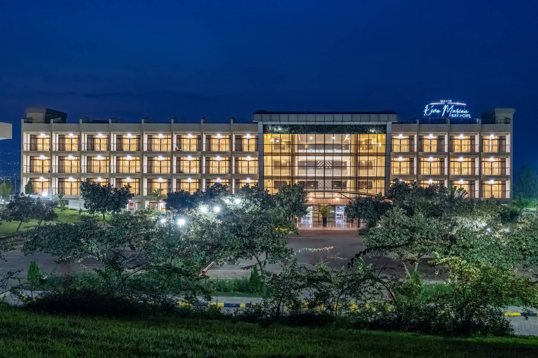 Mantis Kivu Marina Bay Hotel | Luxury with Lake Views